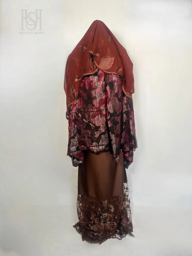 Scarlet Serenity with Cocoa Charm – House of Arabia